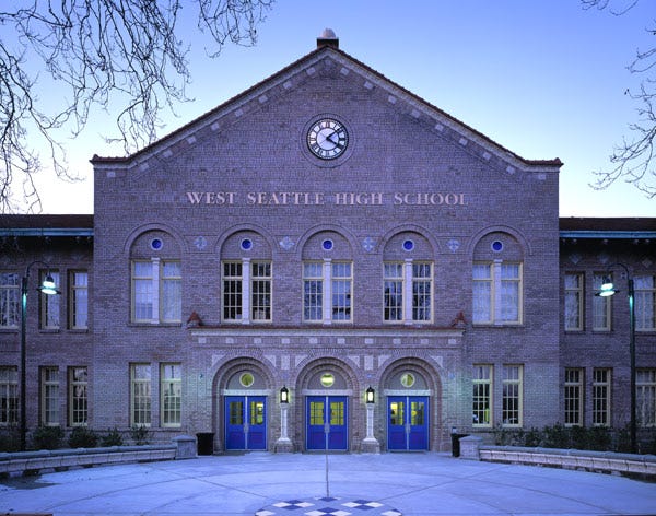 Learning to program with AppLab, a brilliant new tool from Code.org | by Okay Coder | Medium