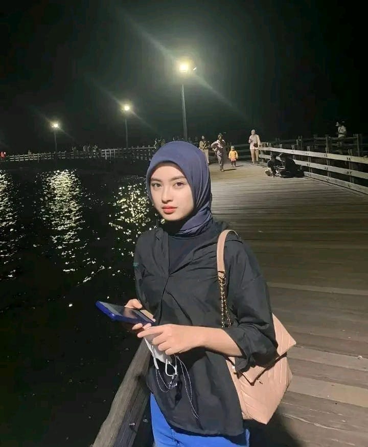 Dua Selebgram Cantik Syafilah hijab dan Syalifah Viral | by Best Post | Medium