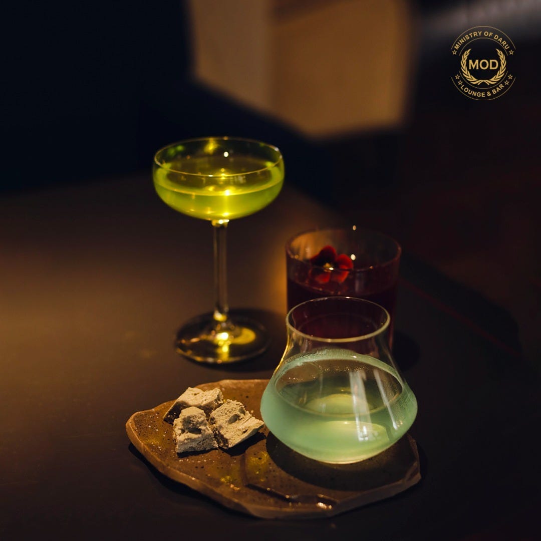 Exploring the Culinary Delights: Restaurant in Noida Ministry of Daru ...