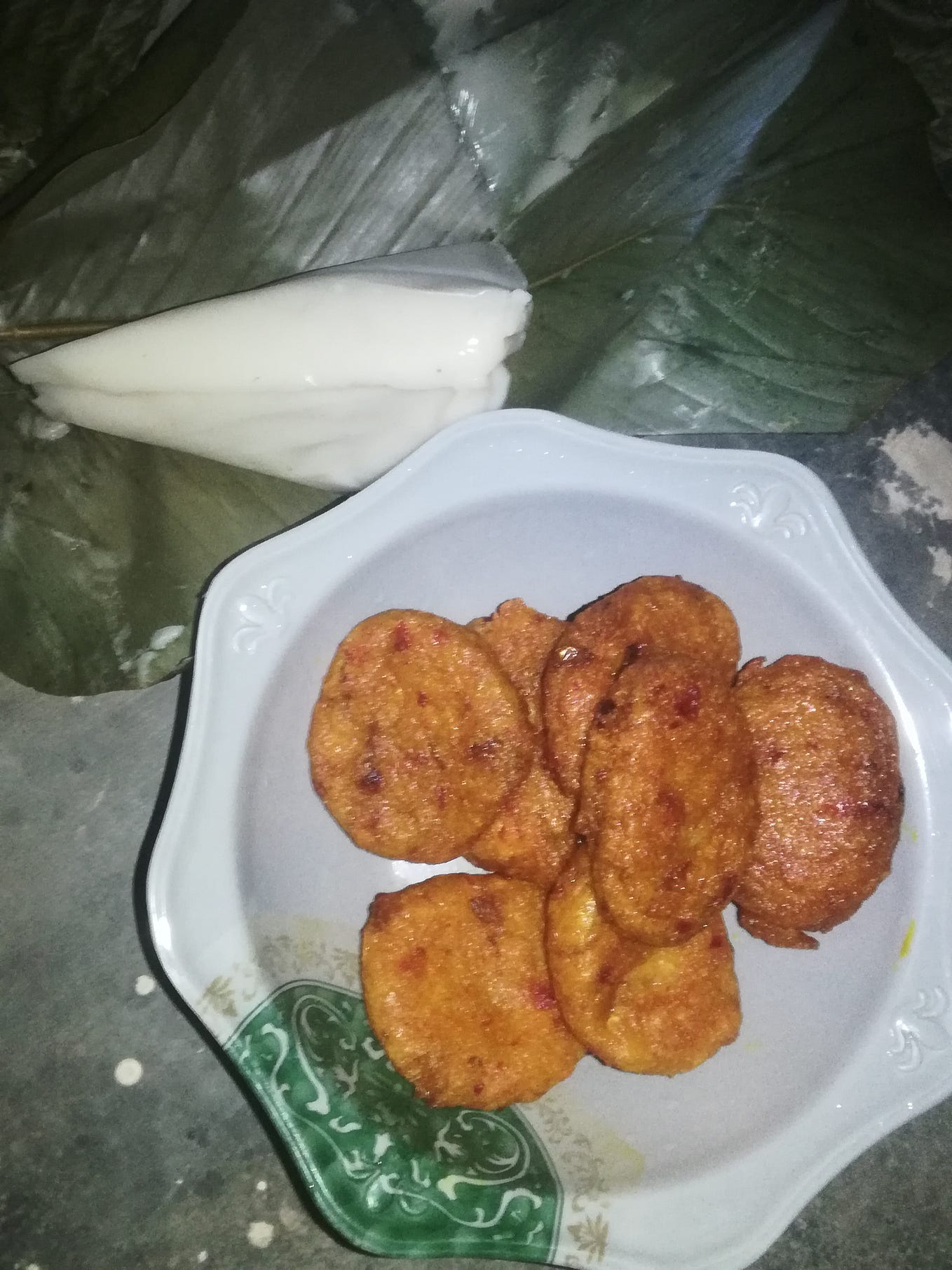 HOW TO MAKE TUWO MASARA. Tuwo masara is a swallow or staple food… | by ...