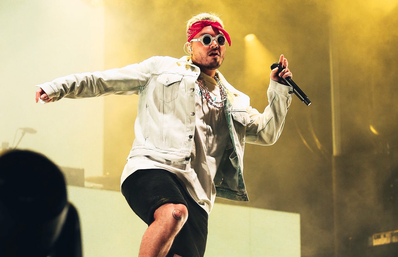 Dust. 100 Days Project — #17 | by Lindsey Gaff | Medium