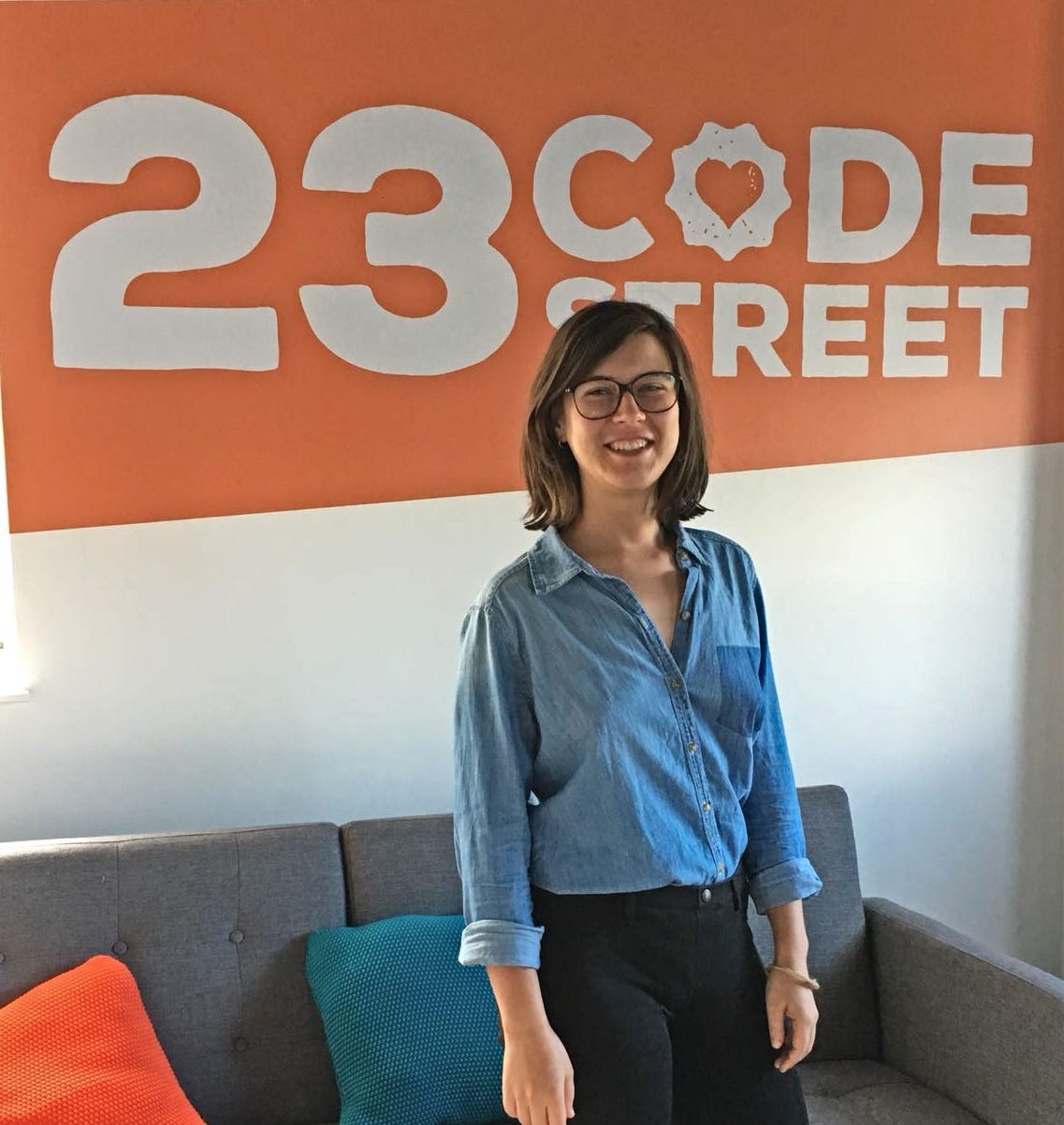 Tech Career Guide: Non-technical roles in tech | by Serena Chana | 23 Code Street | Medium