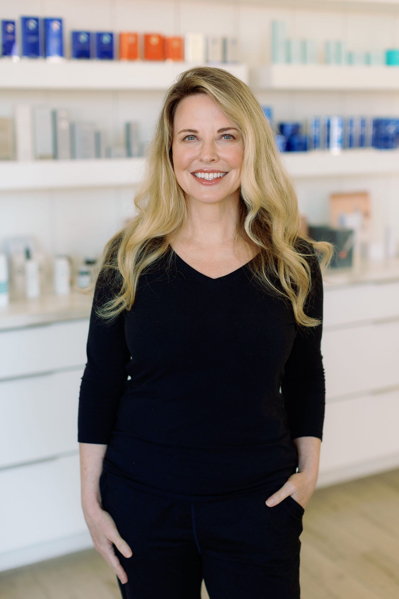 Radiant Skin: Alexis Pfropper Of asthetik skincare On 5 Things Anyone ...