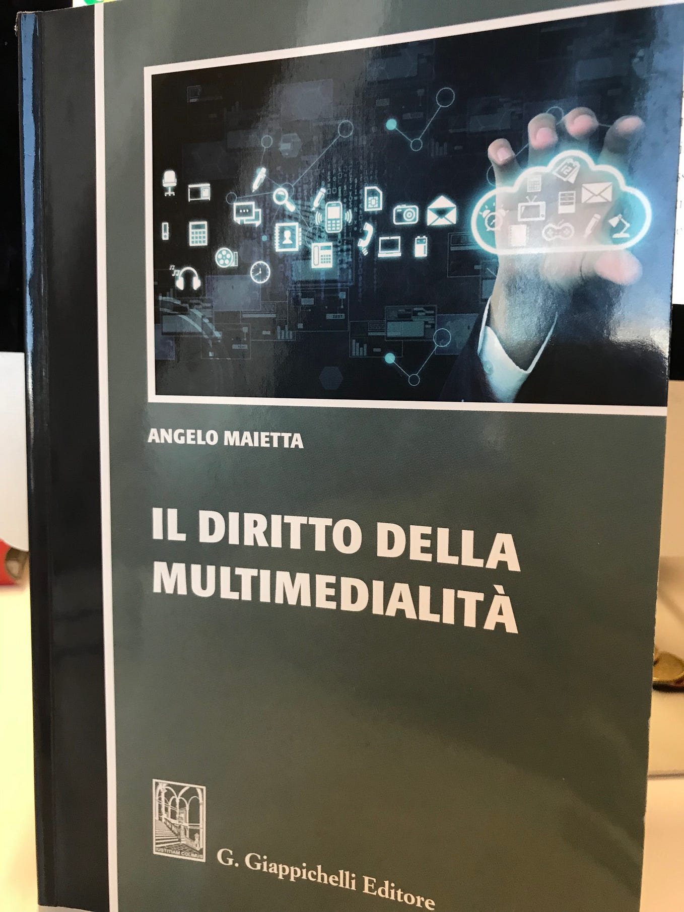 Entropia? e/o Estropia. Grillo o Kelly? | by Massimo Micucci ...