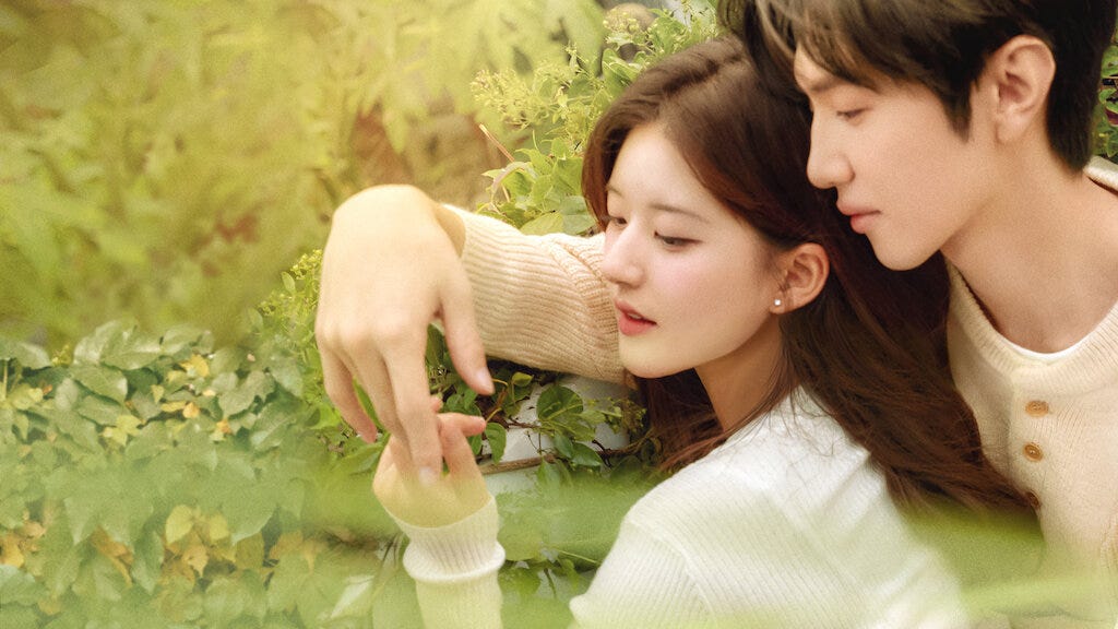 Ski Into Love — C Drama Overview. Enter the romance of a snow sports ...