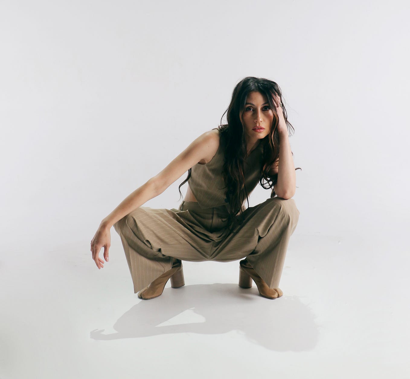 Nicole Chi: ‘Me atraviesa la curiosidad de conectar con las personas y ...