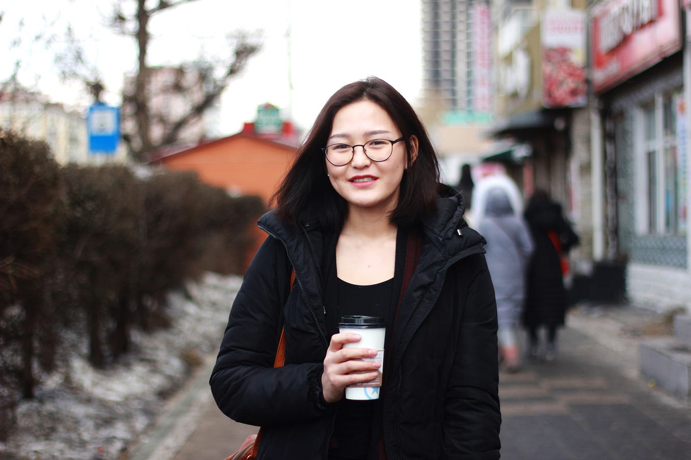 “Америкийн их дээд сургуулиудад тэнцэхэд маш чухал нэг зүйл нь эссе байдаг By Caffe Bene