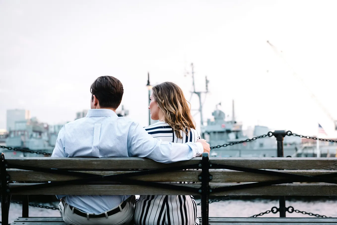 How to Live a Happy Married Life (How to Live Happily After Marriage ...
