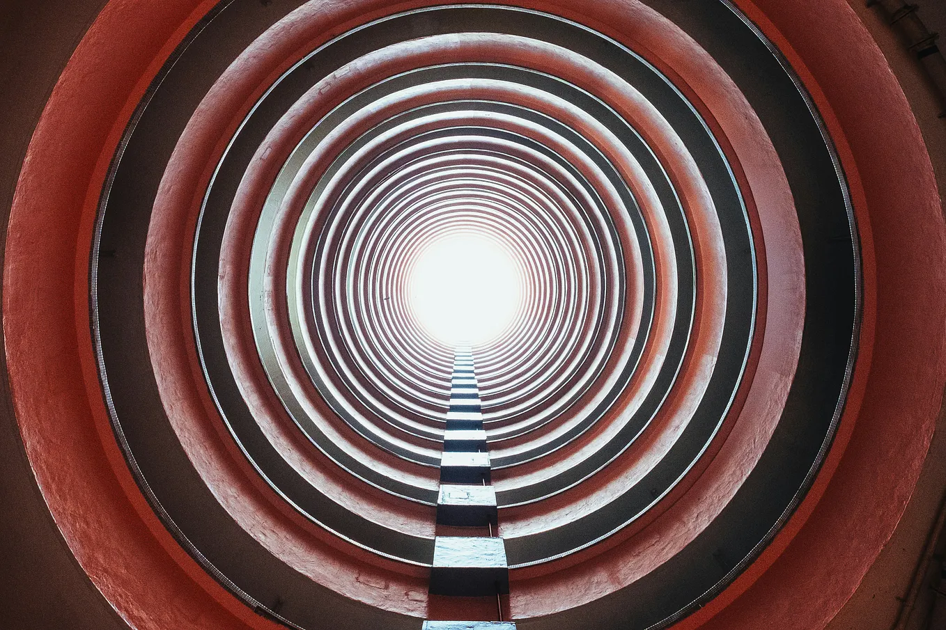 Fixing Unknown Kotlin JVM Target: 21 | Android Studio Ladybug Debugging | by Muhammad Naeem | Medium