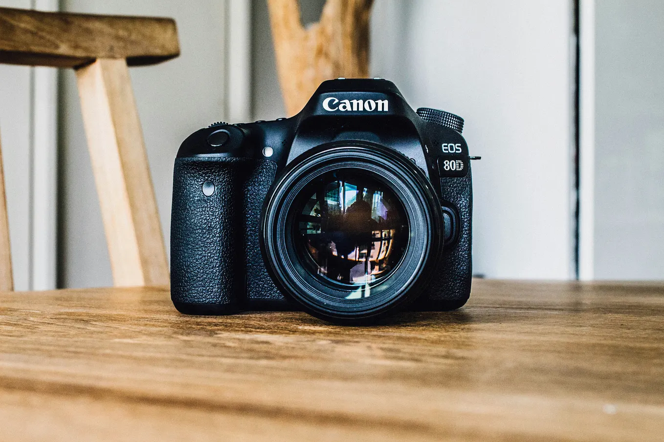 Best Lightweight Cameras for Travelling in 2026 | by Peter Marks | Apr ...