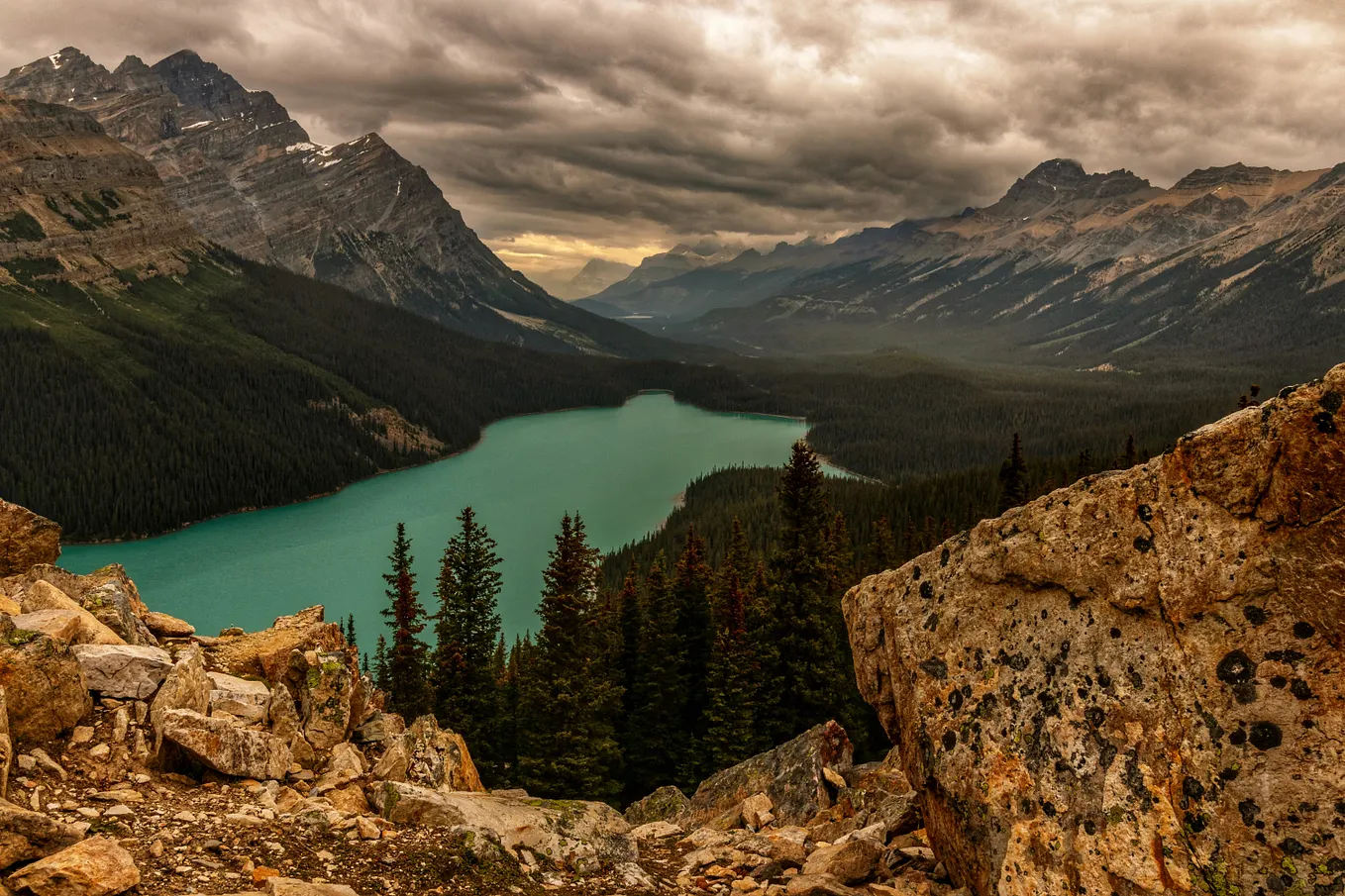 Building a Data Lake and Warehouse on GCP | by Alexander Goida | Geek ...