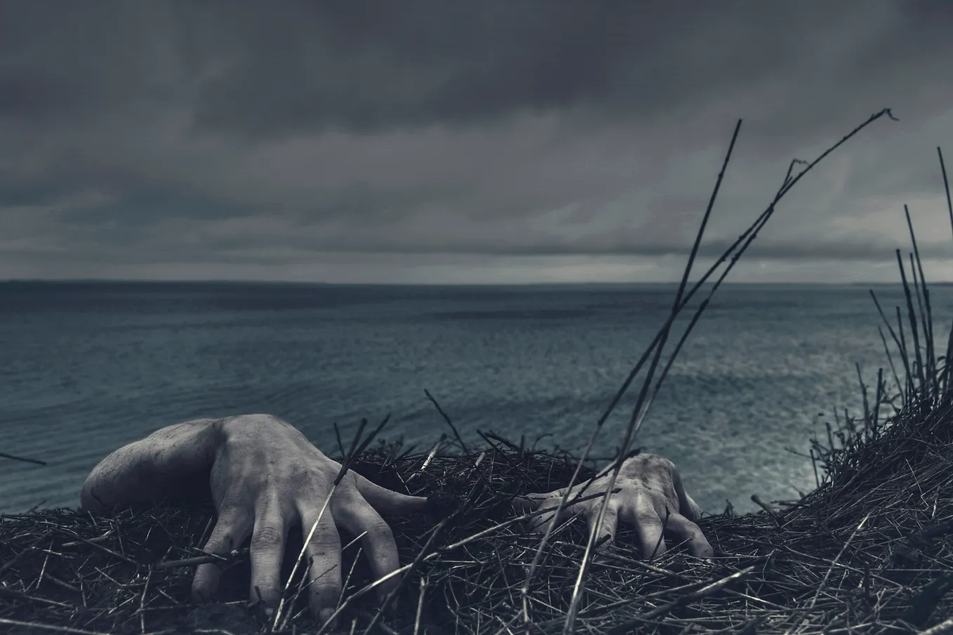 H.P. Lovecraft’s Top 10 Stories By John Bushnell | The Cosmic Horror ...