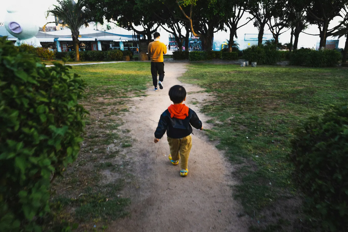 I Raised My Kids Without TV By Accident. It Was Great | by Anne Wayman ...