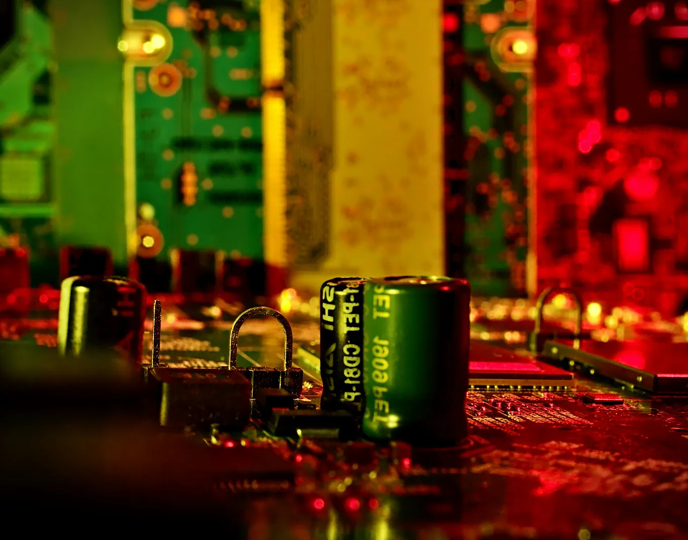 Pan-Tompkins Algorithm for Detecting QRS Waves | by Cosmic Wanderer | Medium