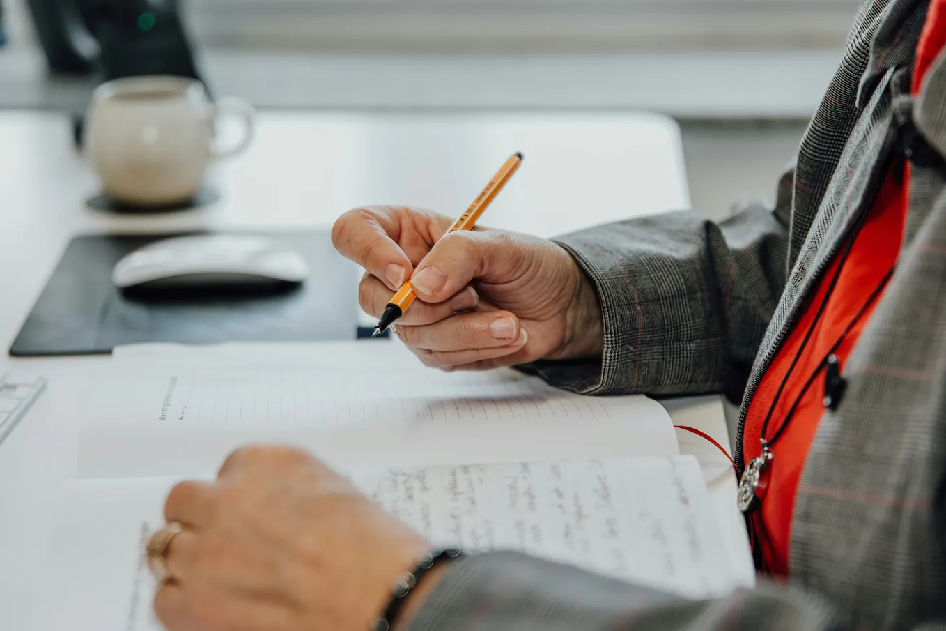 Building AI-Powered Chatbots with Gemini, LangChain, and RAG on Google Vertex AI | by Shenggang ...