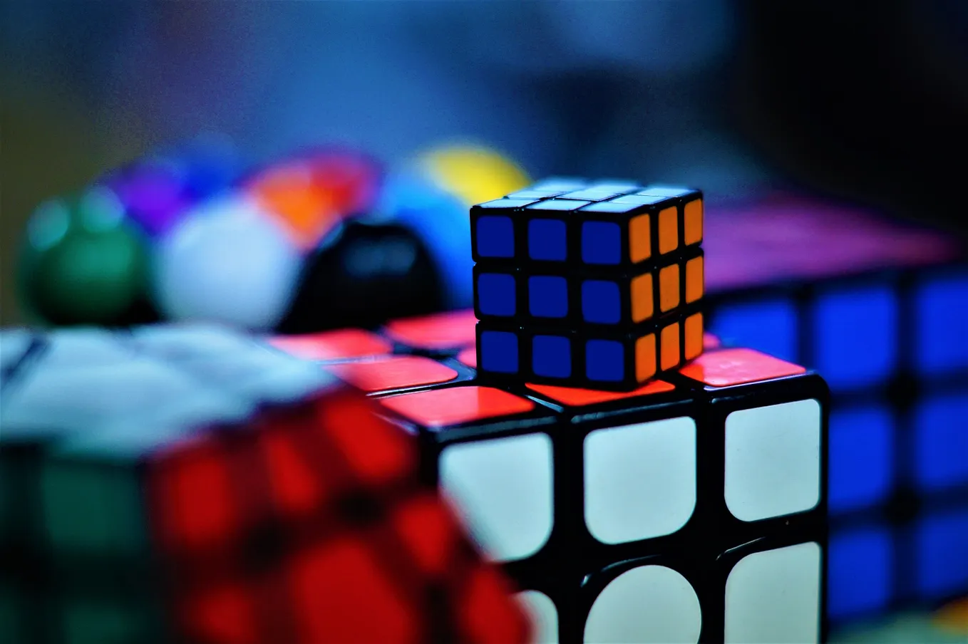 How I got to solving the Rubik’s cube in under 30 seconds | by Robin ...