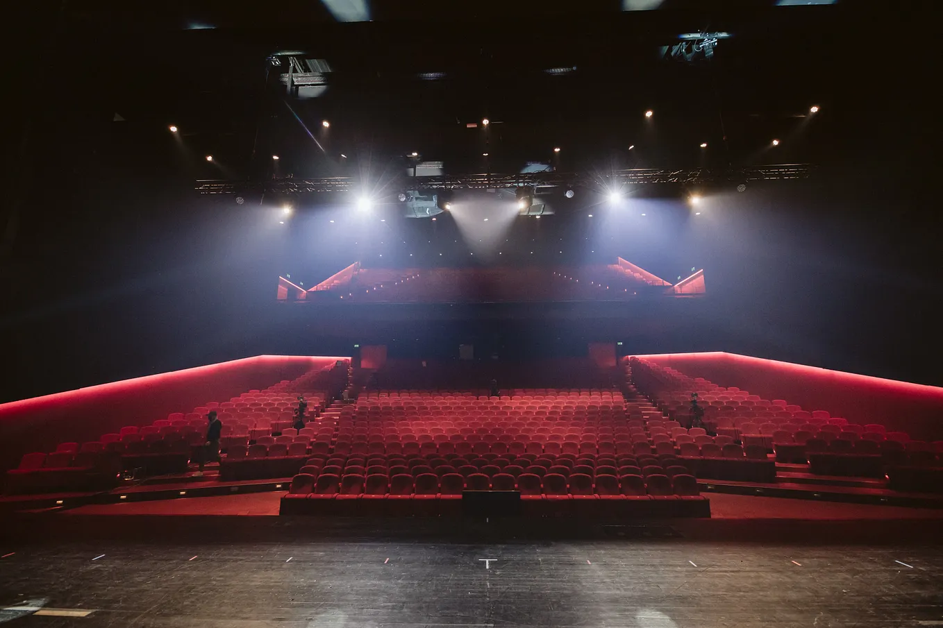 What Is A Play Script? — Elements Of & Tips For Play Script Writing ...