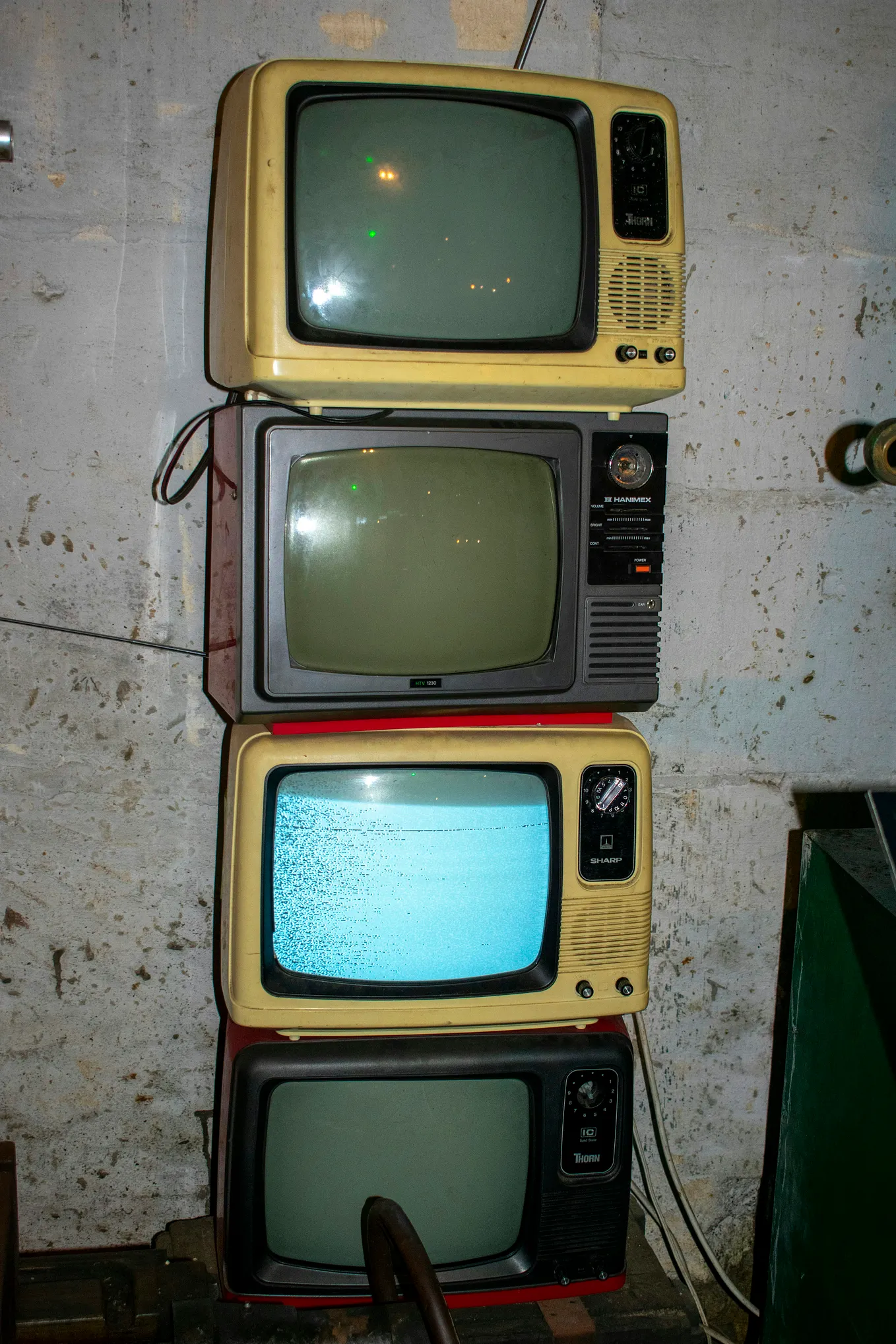 Simple Guide: Create a Custom Page in Filament with a Repeater to ...