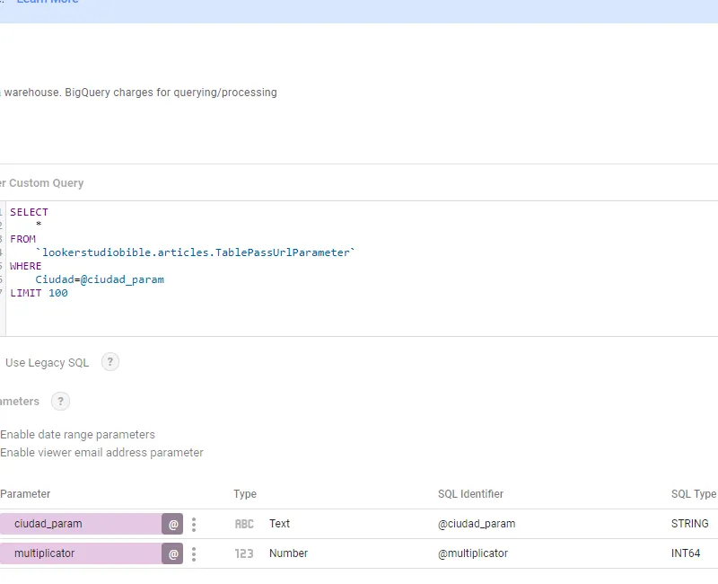 How to add a link in a table using the HYPERLINK function in Looker Studio? | Medium