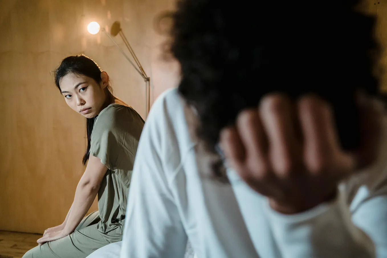 Kenapa Aku Takut Bahagia? Mengenal Cherophobia yang Jarang Disadari ...