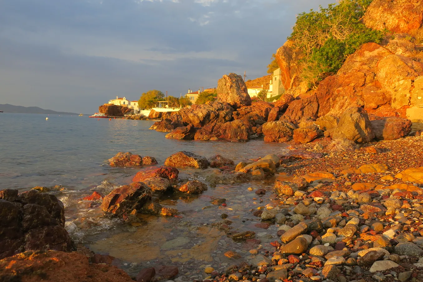 How to Select Specific Properties From an Array of Objects in JavaScript | by Cristian Salcescu ...