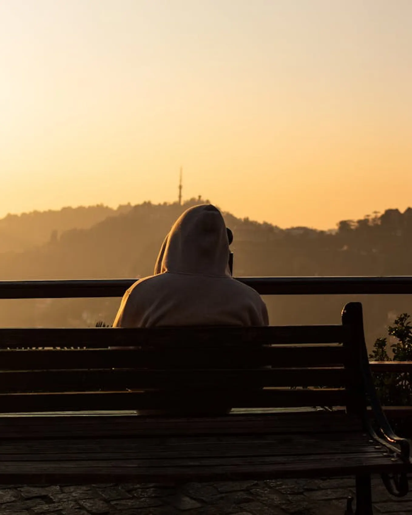 The day you realize nobody is coming | by Achievement Factory | Jun ...