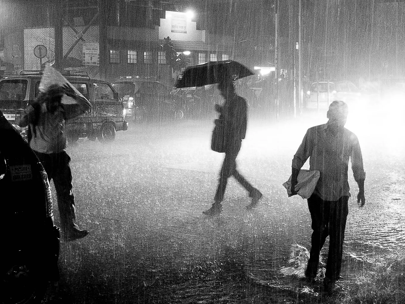 Status Anxiety: How Street Photography Can Cure Your Fear of Not Being ...