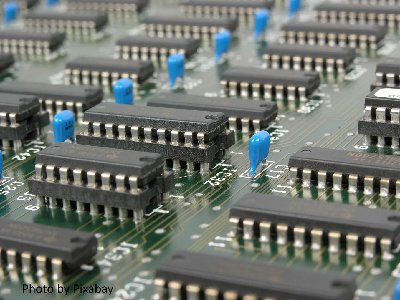 Let's use a fertility tracking app -- what could probably go wrong ...