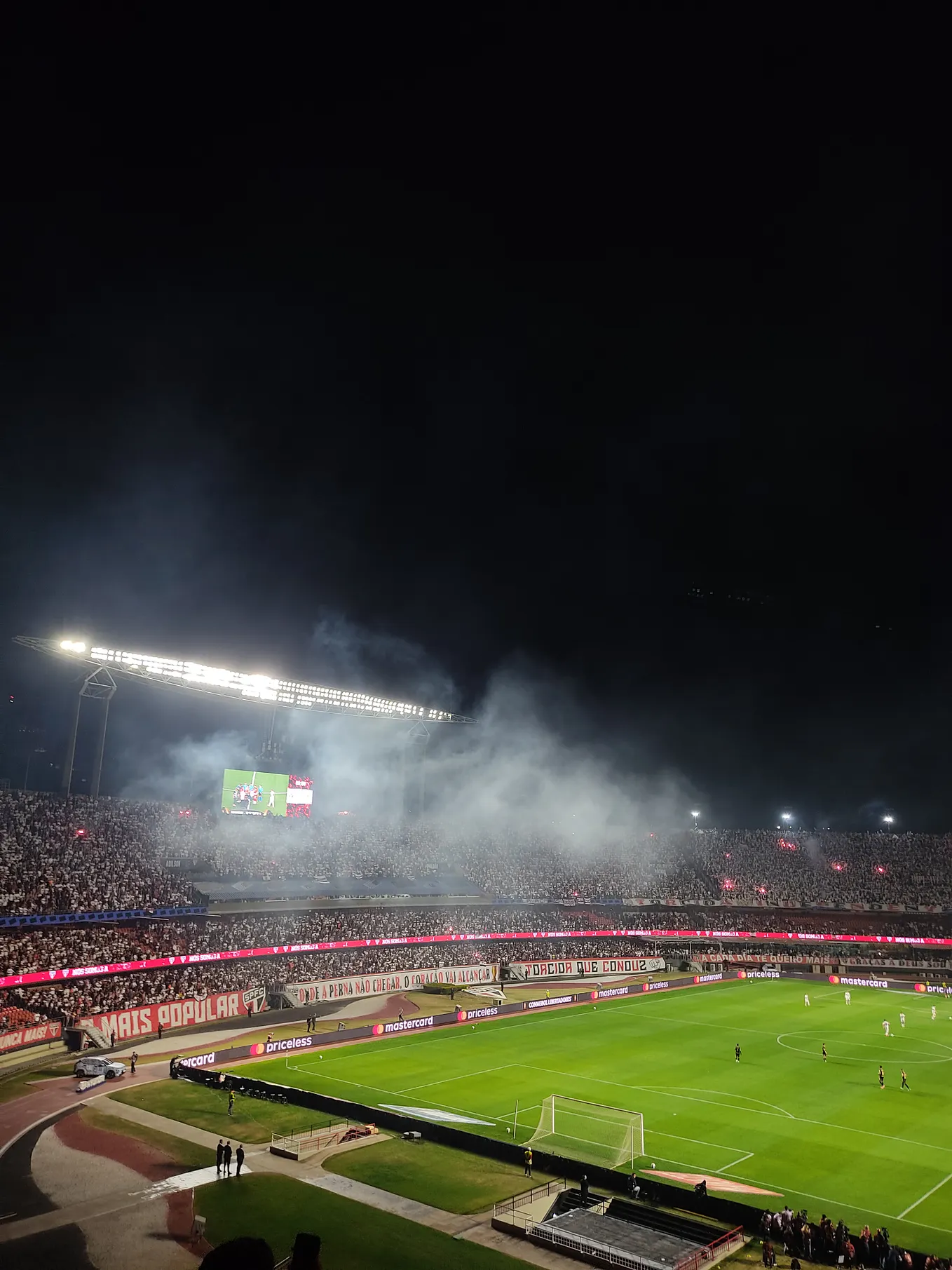 Sirva-me outra Copa. A passagem do tempo e as Copas | by Rafael Alves ...
