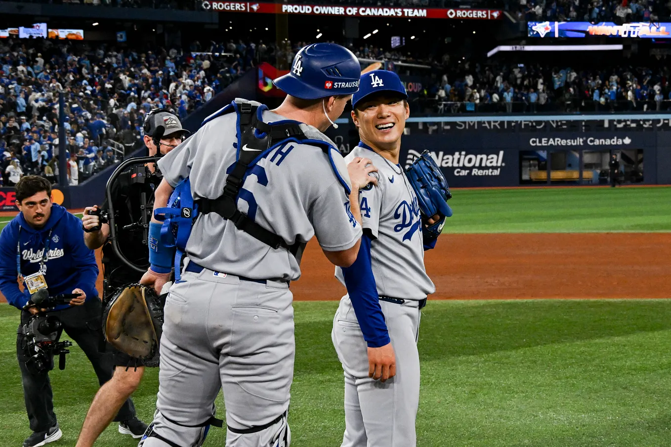 Dodgers announce 2026 schedule. LA begins season at home on March 26 ...