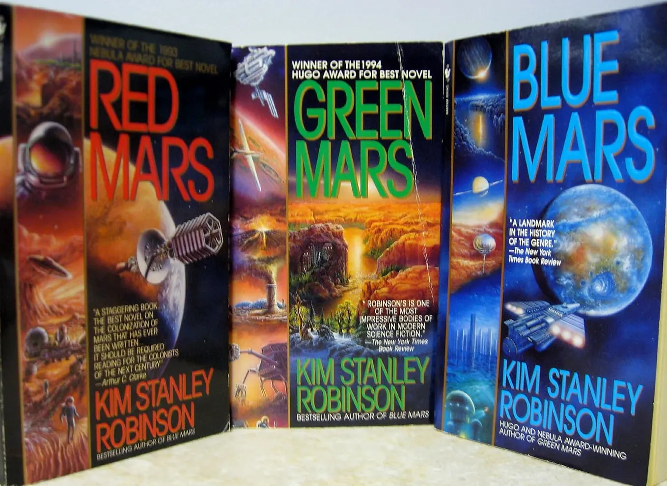 🐜🕷️Best 7 Insectoid Aliens in Sci-Fi Books: From Ant-Like Bugs to ...