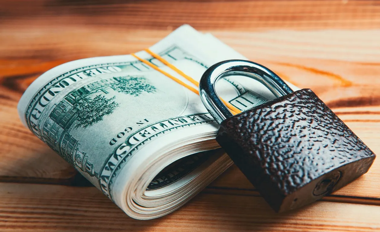 Understanding STRUCT in SQL: A Powerful Way to Store Related Data | by Rashmi Mohapatra | Medium