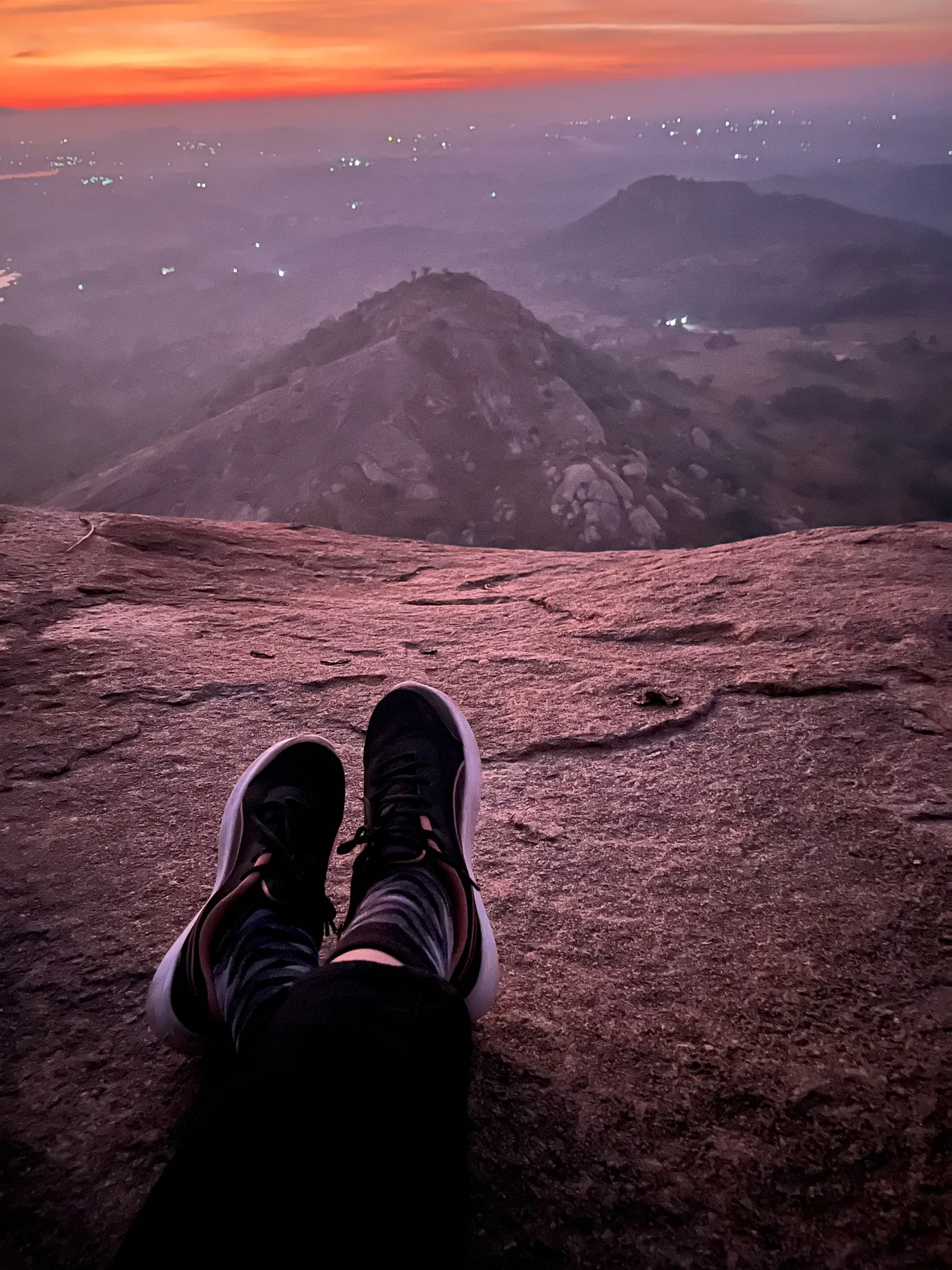 Navigating the Sunset: A Product Manager’s Guide to Sunsetting Products ...