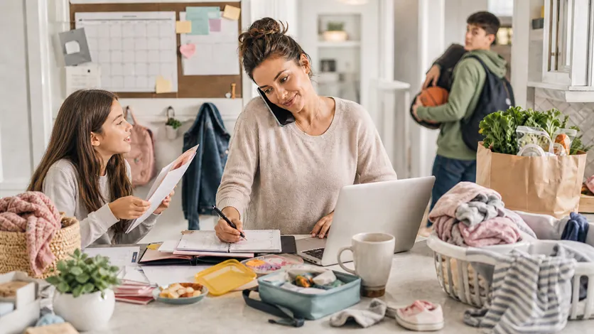 ADHD and Procrastination: Why Am I Cleaning the Junk Drawer Instead of ...