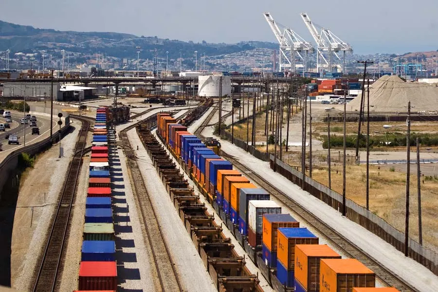 Containerizing modern front-end applications with Docker, Webpack, and ...