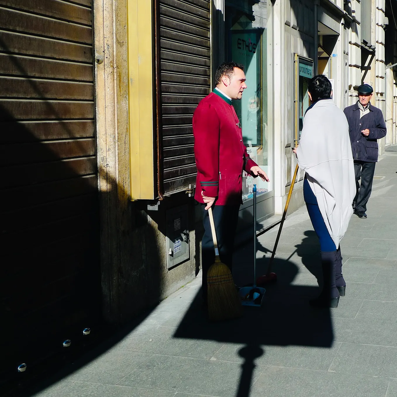 Status Anxiety: How Street Photography Can Cure Your Fear of Not Being ...