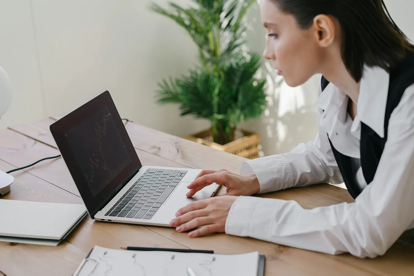 Comparing Linear Regression And Random Forest Regression Using Python By Ratan Kumar Sajja