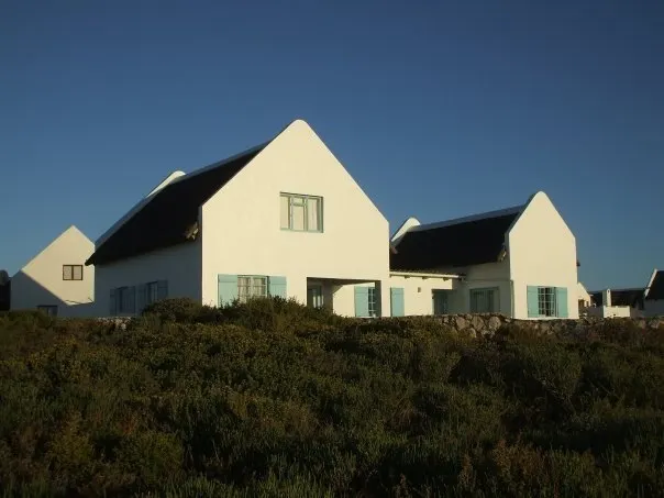 Weird and Wonderful Buildings Part 3 The Nautilus House | by Claire ...