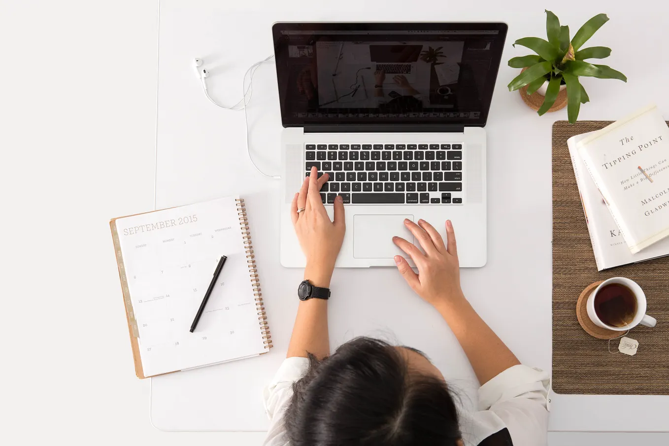 Strategic Planning — The Six Key Elements of Business Strategists | by ...