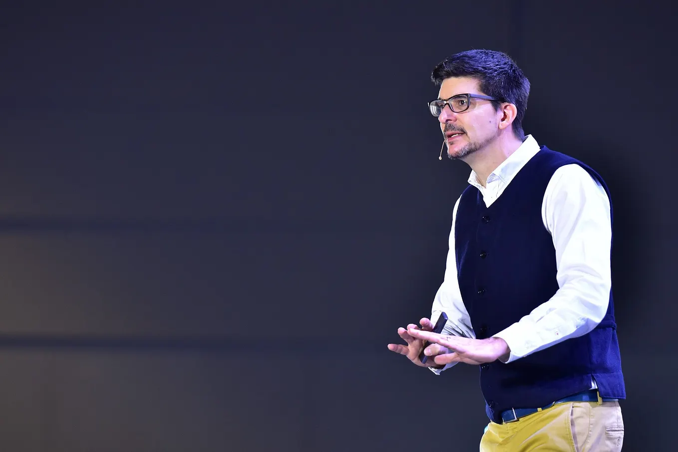 Disruptive Innovation และ Disruption คืออะไร? | by Niran Banleurat | Knowledge Spiral | Medium