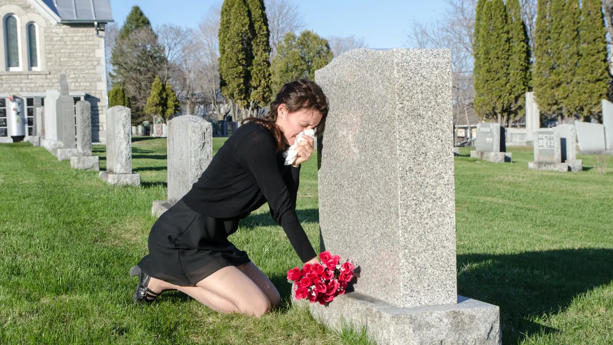 100 Short Merry Christmas Wishes for Friends and Family | by Minara Jahan | Medium