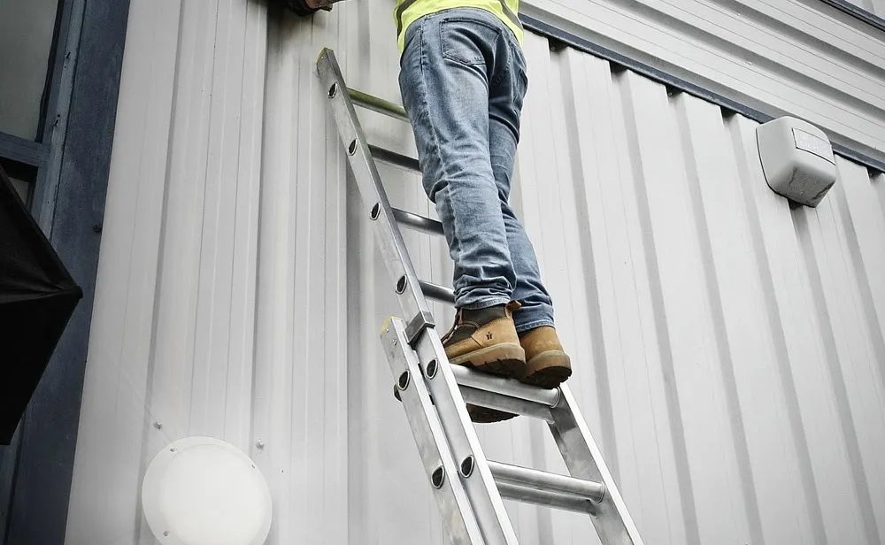 What Are the Different Parts of a Ladder Called? | by Ladders UK Direct ...