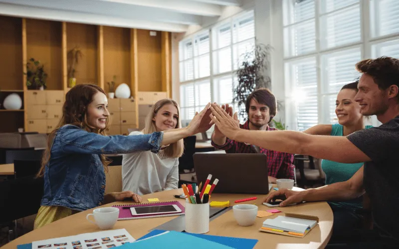 12 Easy Improv Games for Beginners | Medium