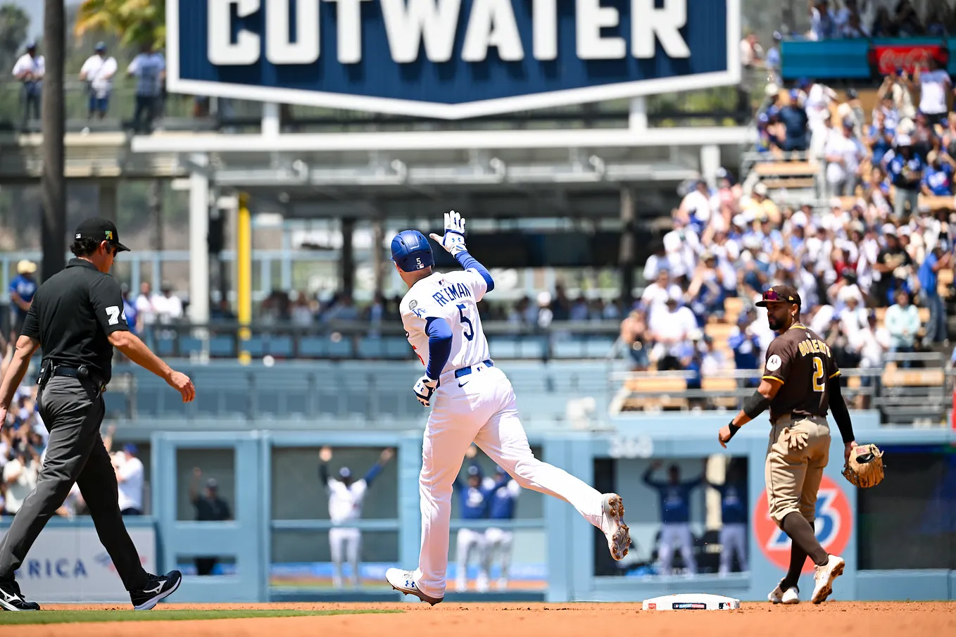 From Dodger Insider magazine: Hideo Nomo — The Pioneer | by Mark ...