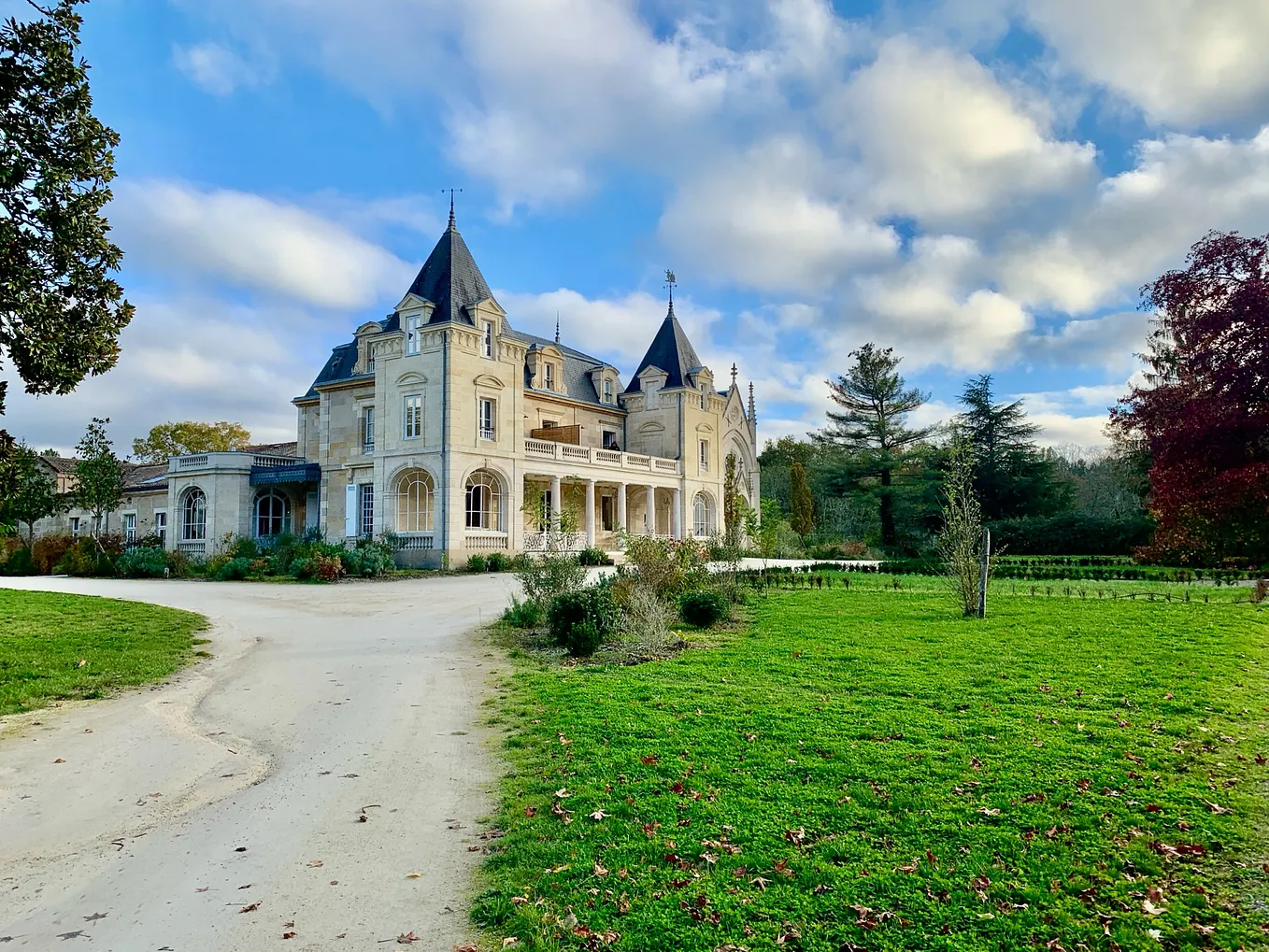 Inside America’s Secret “Old Money” Clubs and Societies | by Old Money ...