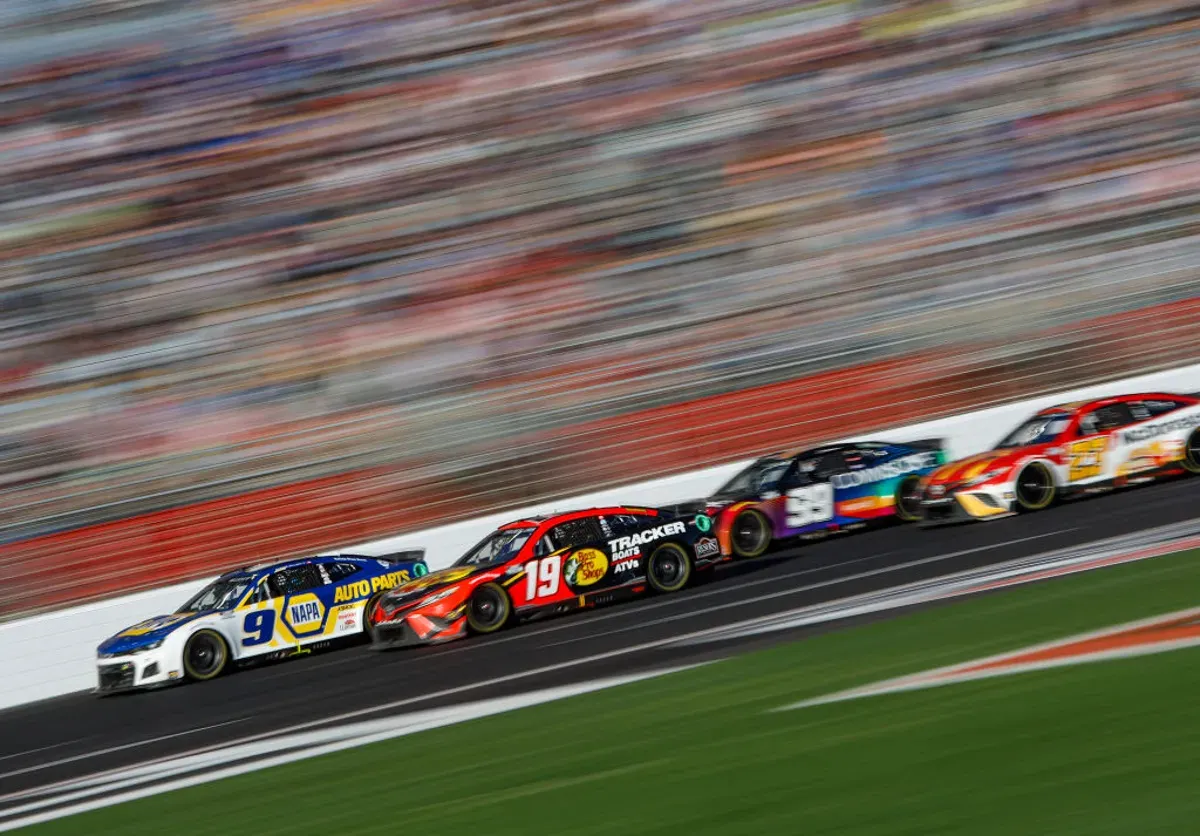 How Many Cars in a NASCAR Race. Have you ever sat down to watch a… | by ...