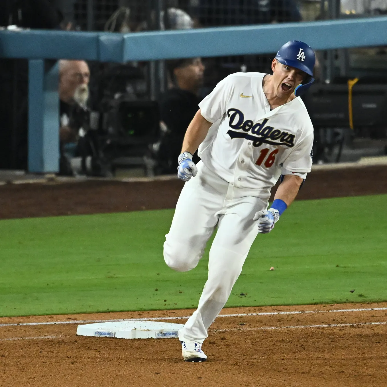 The Dodger uniform numbers game. From Fernando’s 34, to legends with ...