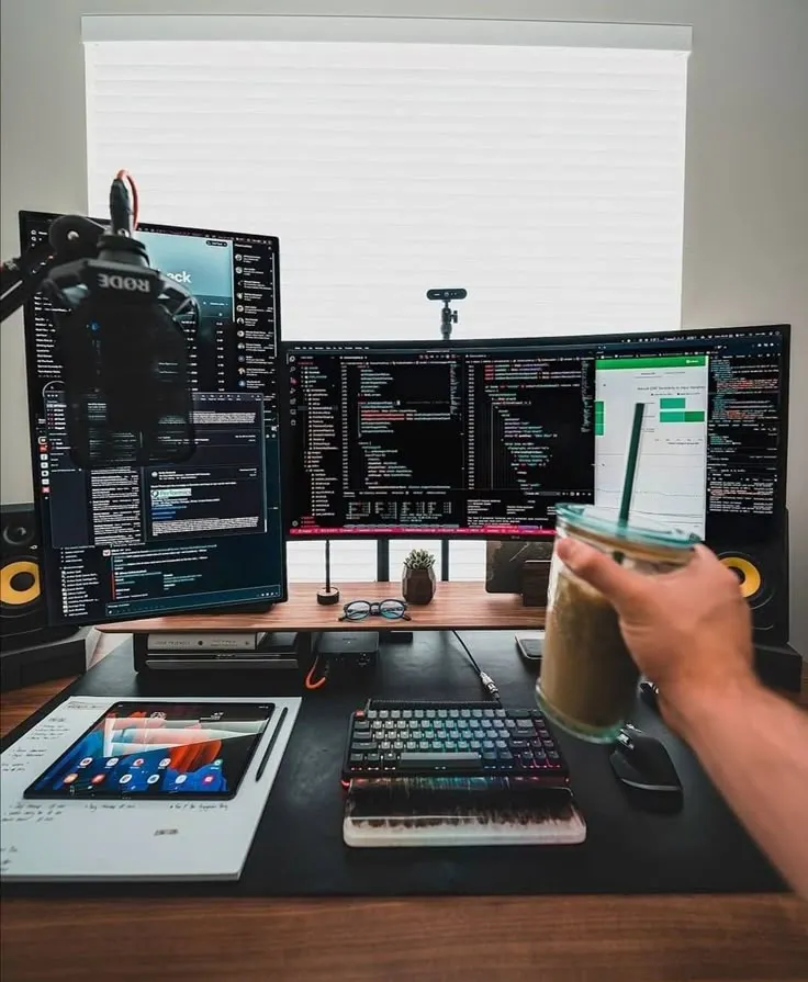 DevOps Isn’t One Job Anymore: DevOps vs SRE vs Platform | by Zudonu ...