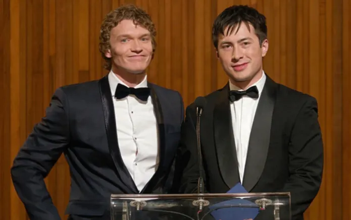 “You look pretty.” Heated Rivalry Season 1, Episode 1 Recap and ...