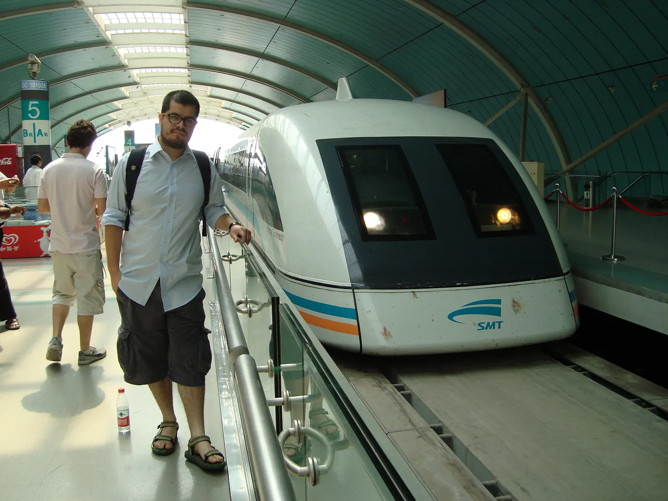 Descargando información de OpenStreetMaps con Overpass Turbo | by Ariel López | Medium